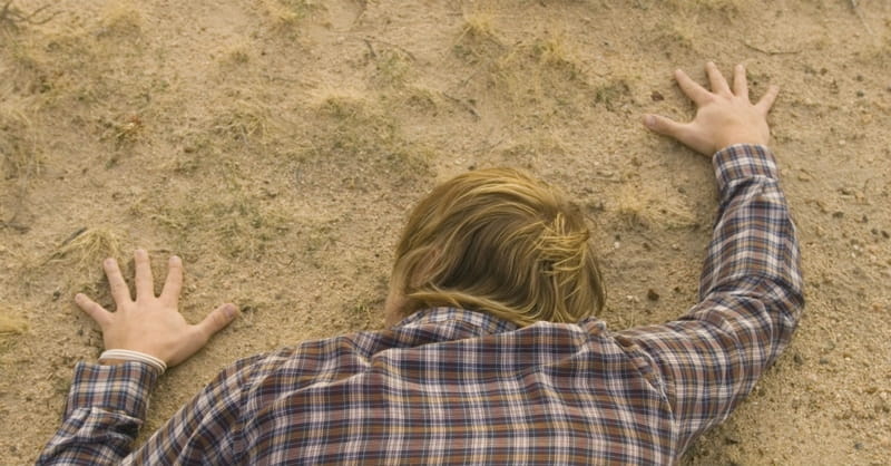 6 Ways You Might Be Ruining Your Life (Without Knowing It) - Slideshows